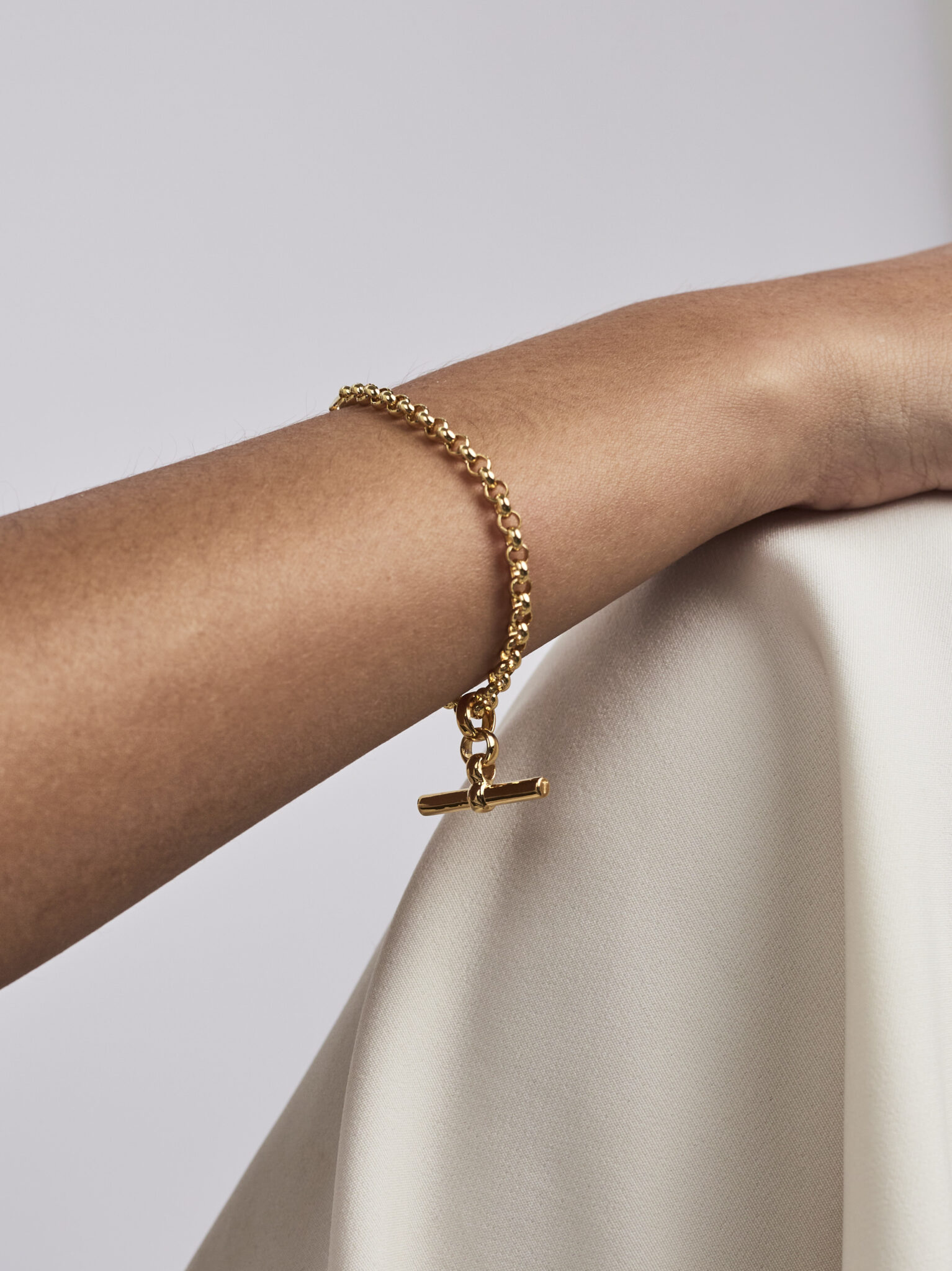 Gold Belcher Bracelet With Gold T-Bar - Tilly Sveaas Jewellery